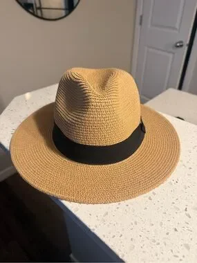 Amazon | Accessories | Amazon Tan Straw Fedora With Black Band | Poshmark
